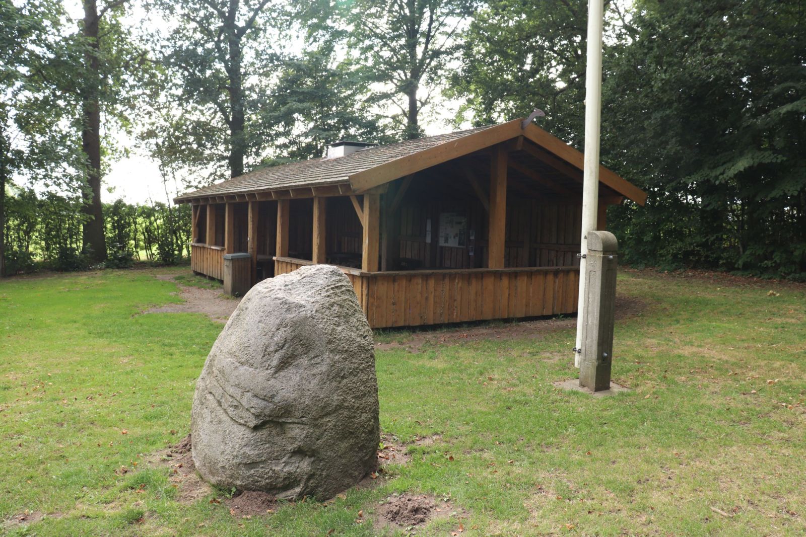 Madpakkehus I Glavendruplunden - udinaturen.dk