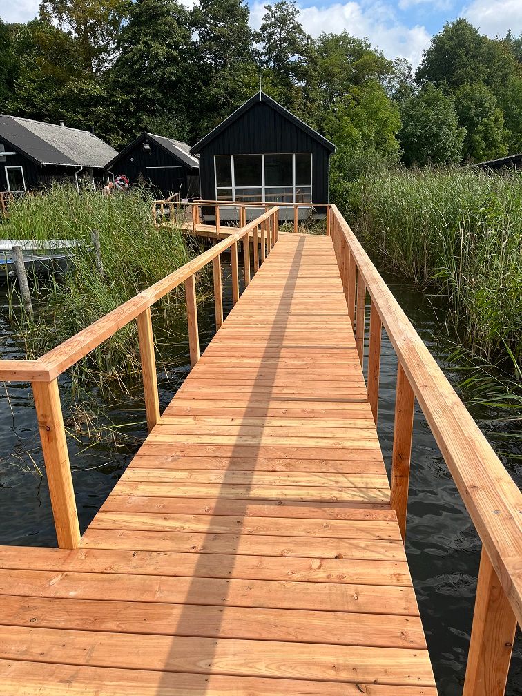 Badebro ved Sorø Vinterbad | udinaturen.dk